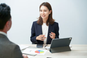 DESC法とは？具体例やメリット・デメリットを解説 | あそぶ社員研修